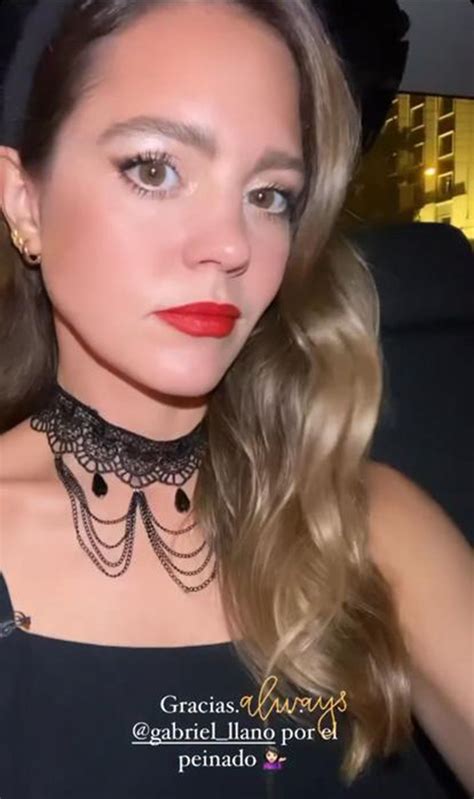Isabelle Junot Tiene El Collar Perfecto Para Halloween