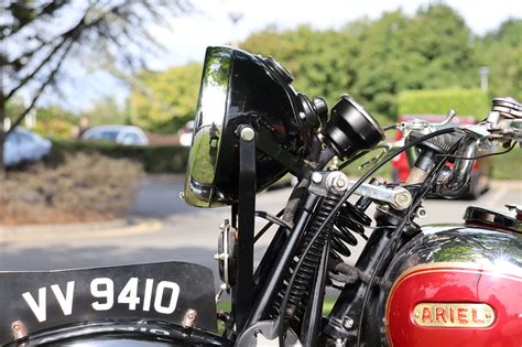 Lot 379 1946 Ariel Ng 350