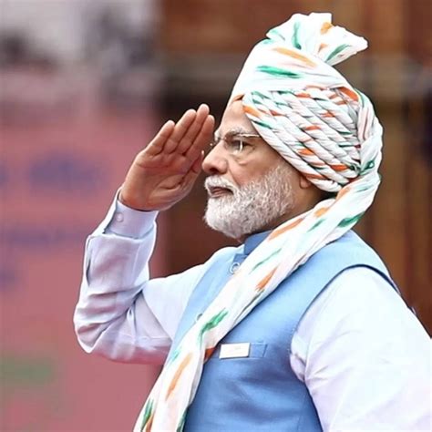 9 Years Of Pm Modi Govt Namos Dress Sense And Pagdi Looks See Photos