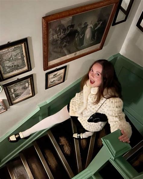 Junia On Instagram Girls Night 🥰 In 2024 Silly Girls Girls Night