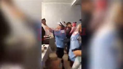 Vasluiul Mereu Surprinzător Fv9s Dansul Găinii în