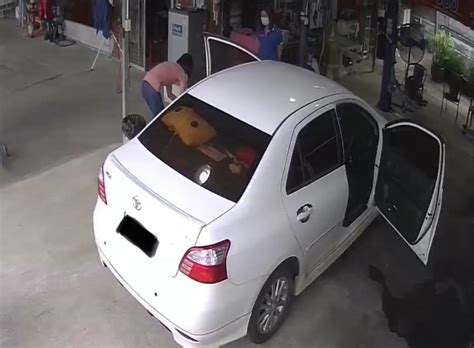 Toyota Vios เปลี่ยนพัดลมโบลเวอร์แอร์ ควรหมั่นเช็คระยะเพื่อล้างตู้แอร์ปีละ1ครั้งหรือที่ประมาณ