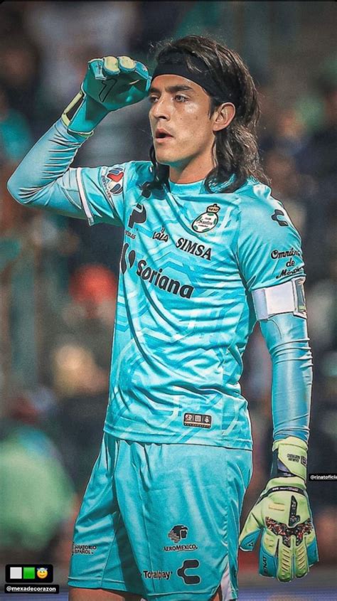 Pin De Owen Dun Schmidt En Guardado Rápido Arquero De Futbol Futbol