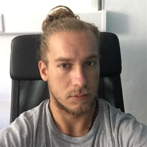 Radatović Borna Institut Za Fiziku