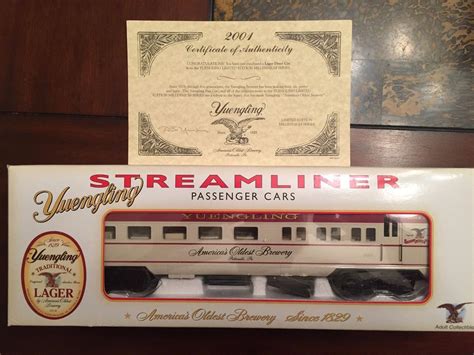 Yuengling Passenger Train Set 1850811342