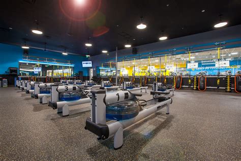 Gym With Team Training Chuze Fitness