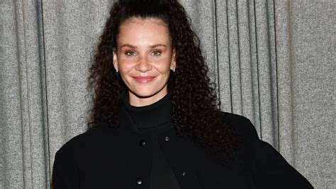 Betty Taube Im Interview Über Misshandlungen In Der Kindheit Und Wie