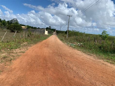 Mulher é Encontrada Morta Com Marcas De Tiros Em Matagal Na Grande