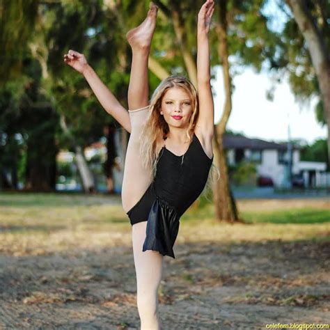 Celebridades Femeninas Allee Grace Belleza Incipiente Tenemos Ahora A Otra Preciosidad