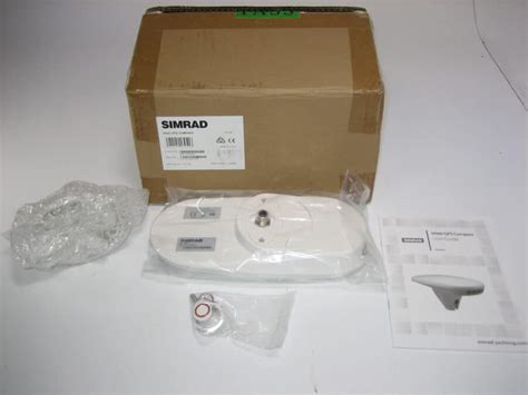 Simradnavicobandglowrance Hs60 Satellite Compass 000 12308 001 Open