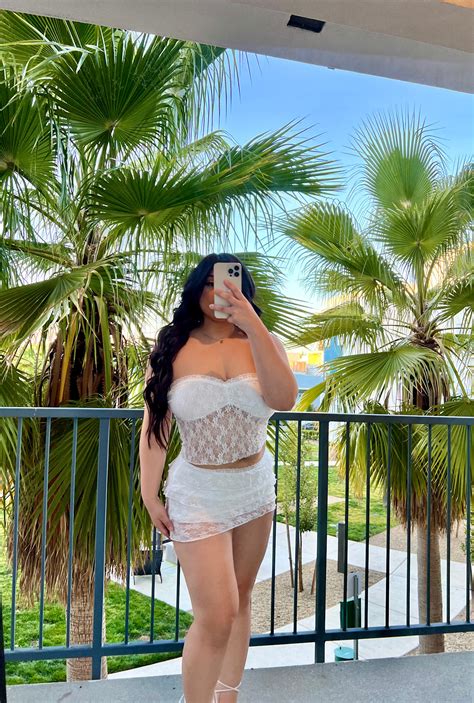 Flora Set Lexissboutique