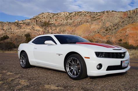 Chevrolet Camaro 5th Gen White Forgeline Ga1r Wheel Front