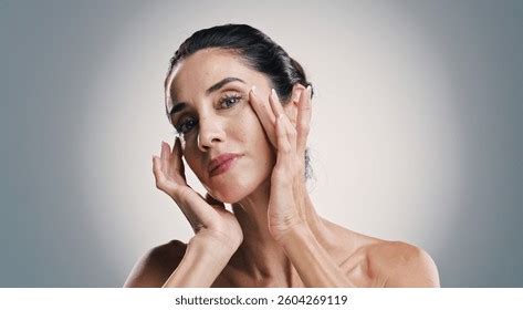 70 Thousand Mature Woman Skincare Beauty Portrait Natural Makeup