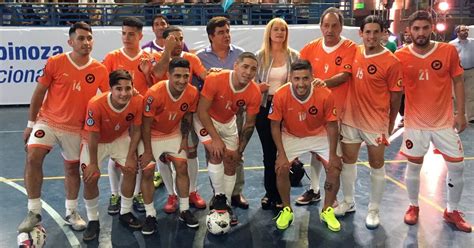 El Pichichi No Se Retira Desafió Scioli Antes De La Final De Futsal