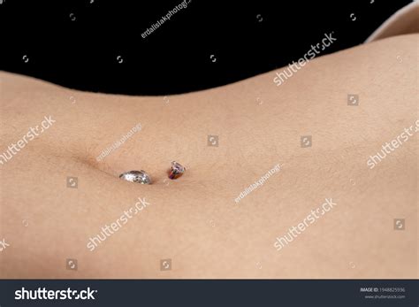 Horizontal Belly Button