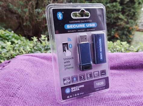 SecureUSB BT App Operated Hardware Encrypted USB Drive Gadget Explained Reviews Gadgets