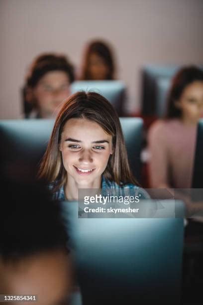 Computer Lab Adults Photos And Premium High Res Pictures Getty Images