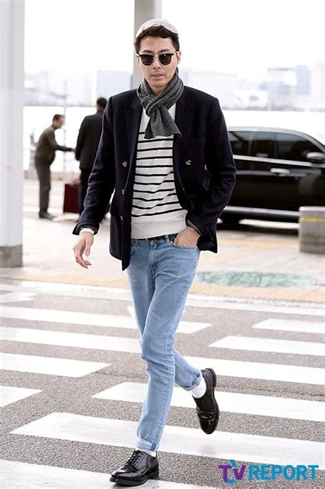 [tvreport] 12 01 2014 Zo In Sung Incheon Airport Heading To Beijing