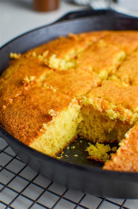 Easy Honey Skillet Cornbread Recipe Lifes Ambrosia