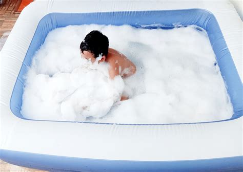 สระ 2 เมตร ใช้ 1ซองเองจ้า Bubble Bart Foam