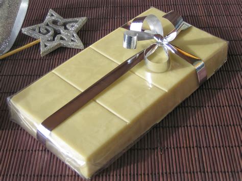 All I Julivert Torró De Xocolata Blanca Amb Neules