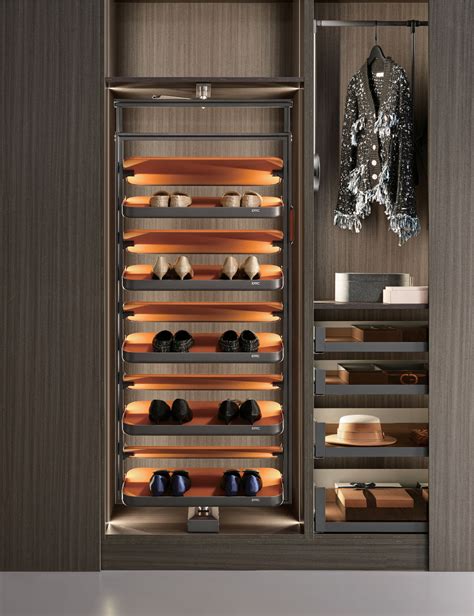 Share Twitter Facebook