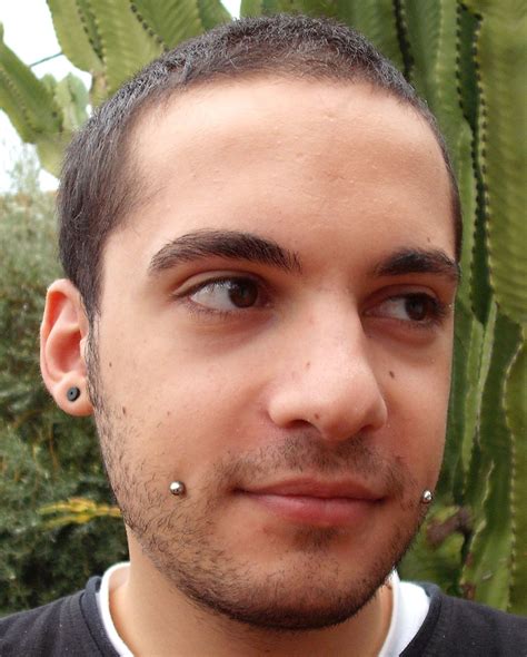Piercing Para Hombres 2021 Ideas Tipos Consejos Y Diseños