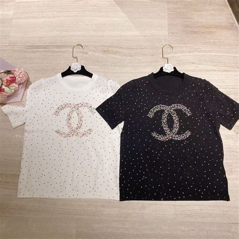 Pin By Emma 🥀🥂 On Quick Saves Clothes For Women T Shirts For Women