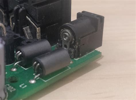 can a relay have two power sources askelectronics