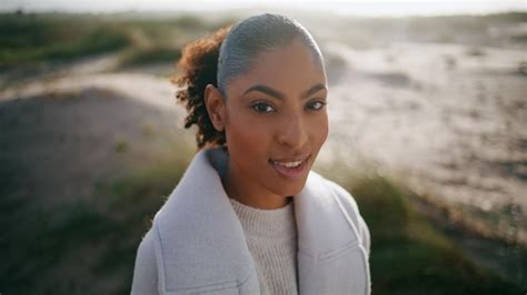 Swarthy Girl Images Free Download On Freepik