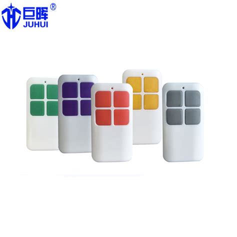 multifrequency remote control duplicator with 200 brands rolling code