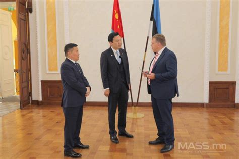ЦХХХ ны сайд Н Учрал Эстони улсын Парламентын дарга Лаури Хуссанттай хамтын ажиллагаагаа хэлэлцэв