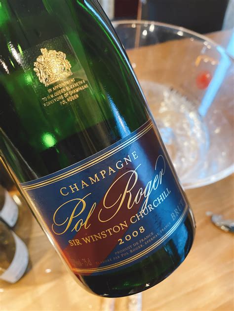 천천히 익어가는 빈티지 샴페인의 매력