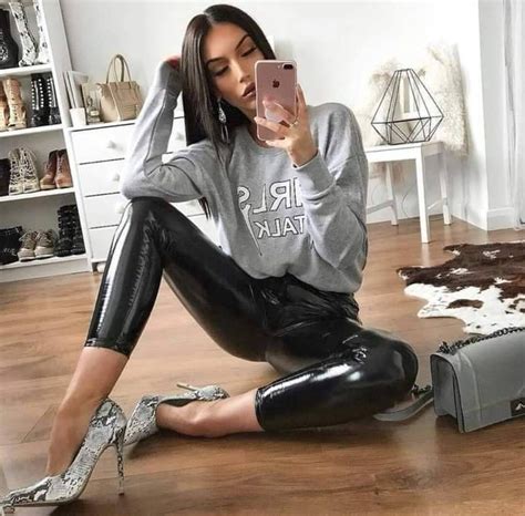 Pin By Richard Brownlie On Shiny Leggings Wet Look Leggings Outfits With Leggings Leather