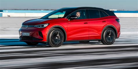 Volkswagen Sarebbe Pronta Per Il Restyling Di Id4 A Bordo Dmoveit