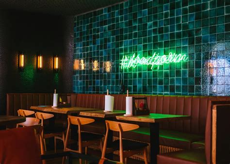 How To Use RFID Tags To Improve The Restaurant Experience