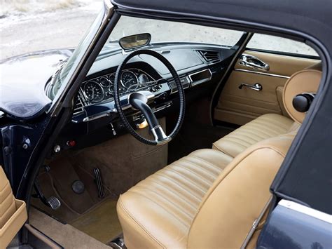 This Citroen Ds 21 Décapotable By Chapron Is A Feast For The Eyes