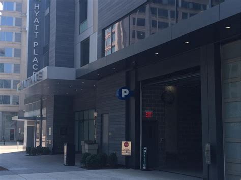 Lot 427 Hyatt Place Parking In Washington Parkme