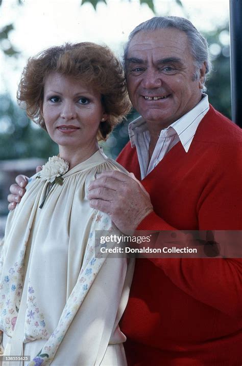 Actor Ernest Borgnine Poses For A Portrait With His Wife Tova News