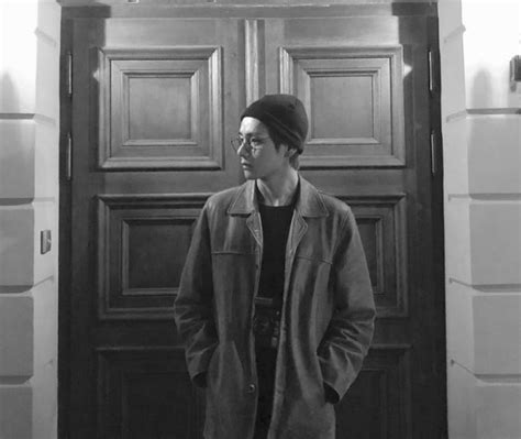 10 Photos Of Btss V Looking Crazy Sophisticated In Glasses Koreaboo