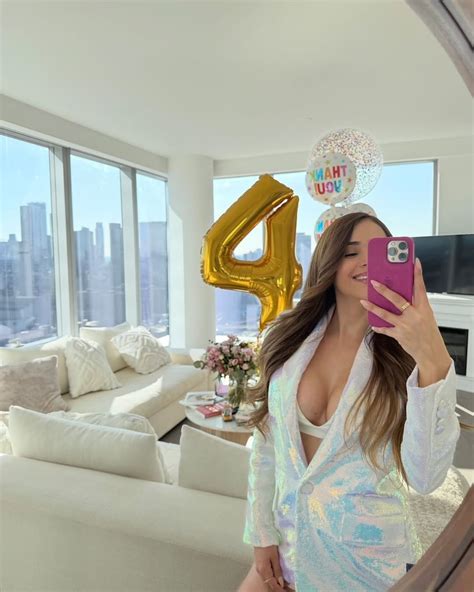 Mexicos Sexiest Fan And Weather Girl Poses In Bra And Dressing Gown As