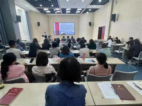 泰山区人民政府 部门动态 泰山区图书馆举办《泰安谱牒与泰山文化研讨》学术活动