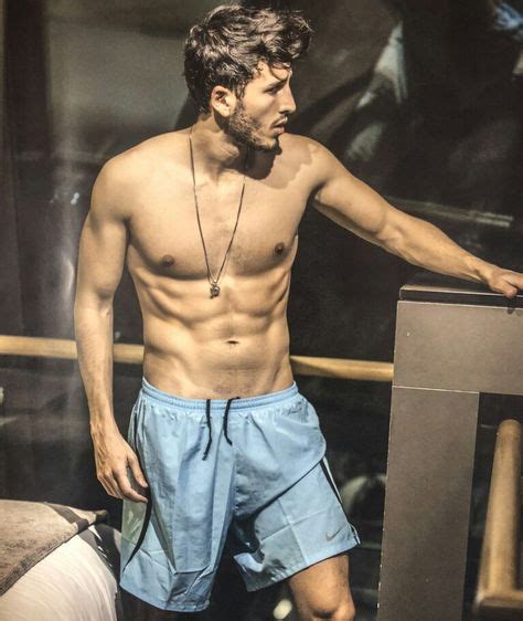 Sebastian Yatra Ideas Celebryci Przyjaciele Tv Ch Opaki