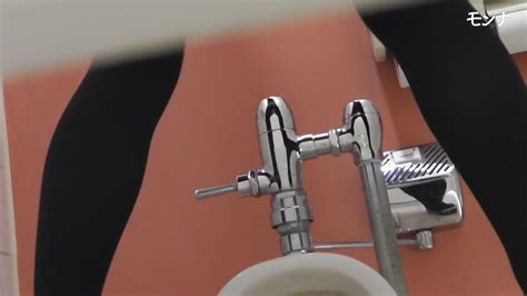 Japanese Ladies Toilet Voyeur Video 70