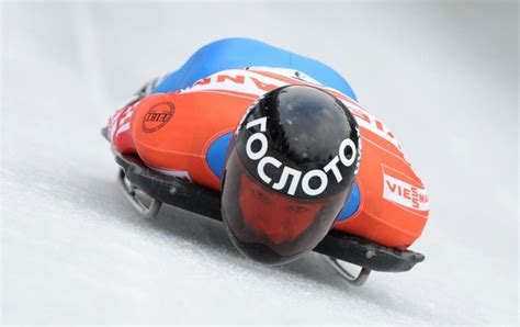 Medalhista Olímpico Russo Vence Campeonato De Skeleton Em Sochi