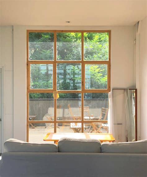 Premium Photo Glass Window On Table At Home