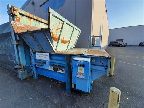 Marathon Equipment Ram Jet Tc 2 Industrial Trash Compactor System