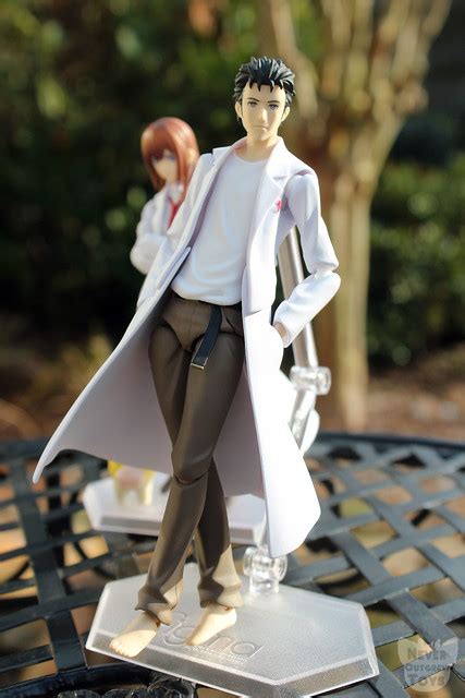 Double Review Figma Kurisu Makise Lab Coat Ver And Okabe Rintarou