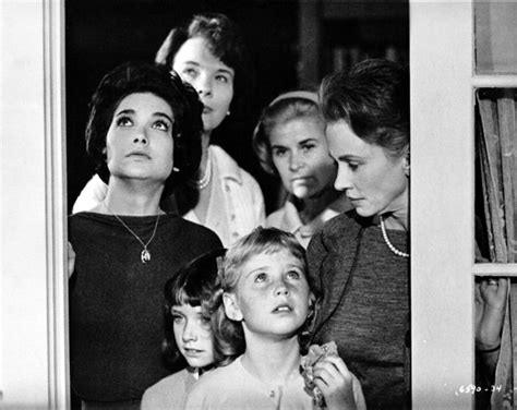 Suzanne Pleshette And Jessica Tandy The Birds ©2017bjm Suzanne