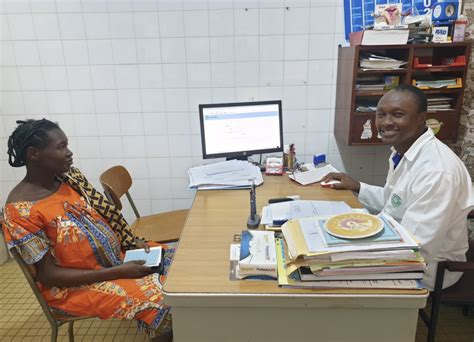 Togo Hospital Employs Raspberry Pi 400 As A Thin Client Raspberry Pi